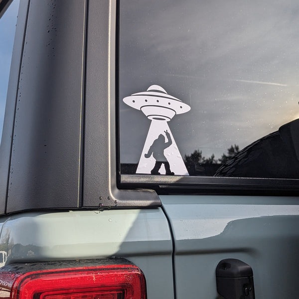 Sasquatch Alien Abduction Vinyl Decal – Jeep World